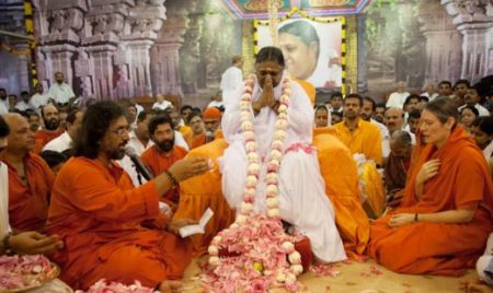 Mata Amritanandamayi (Amma) – Hinduism – Sanatana Dharma